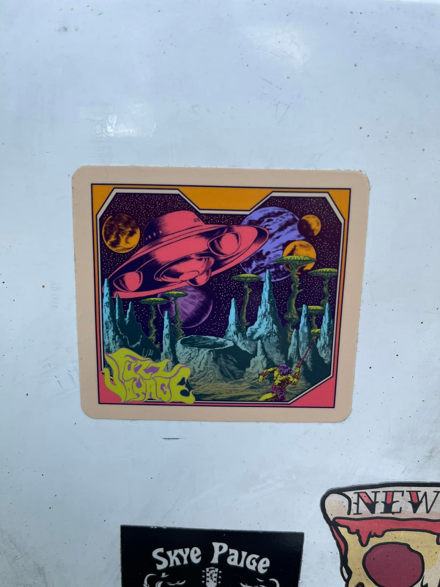 Fuzz Voyage Sticker / Free shipping worldwide | FUZZ VOYAGE