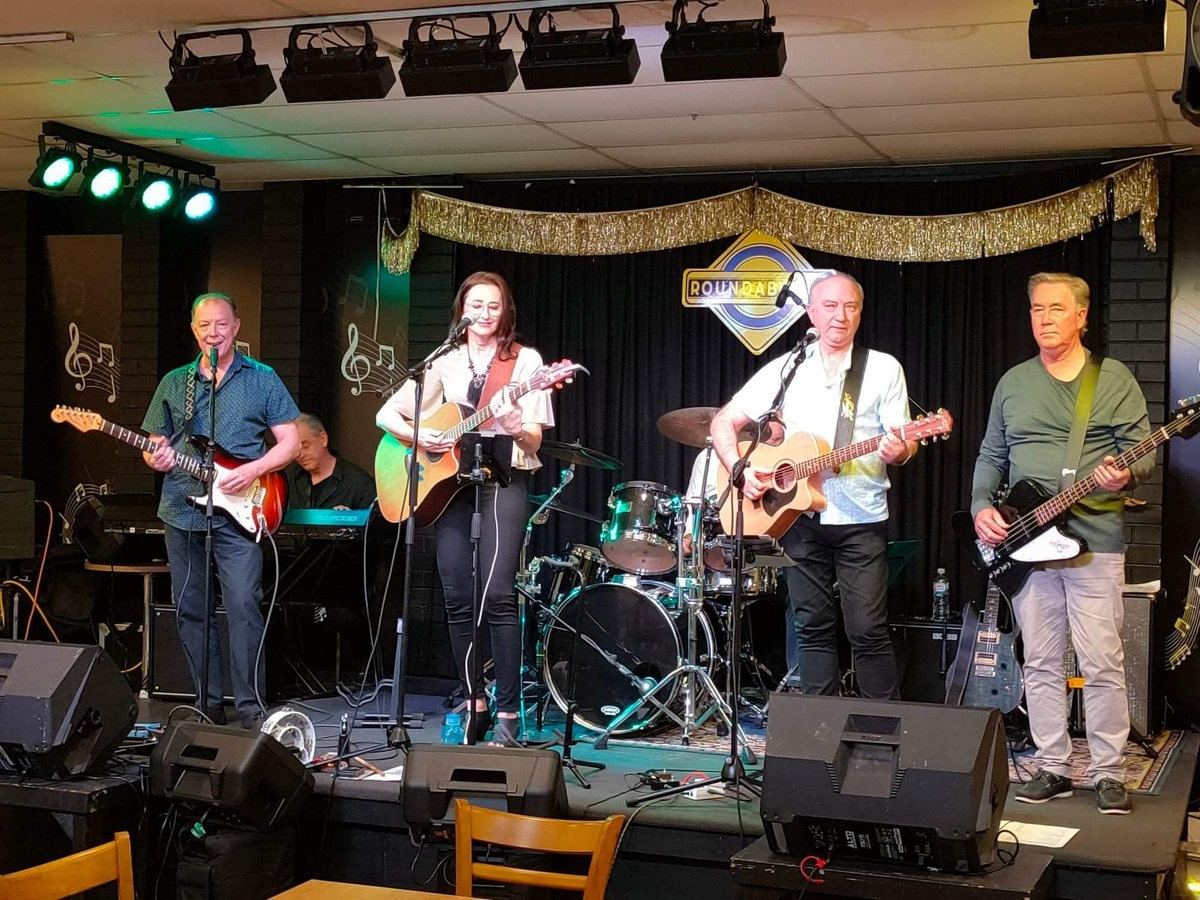 Roundabouts Live at the Station | Roundabouts