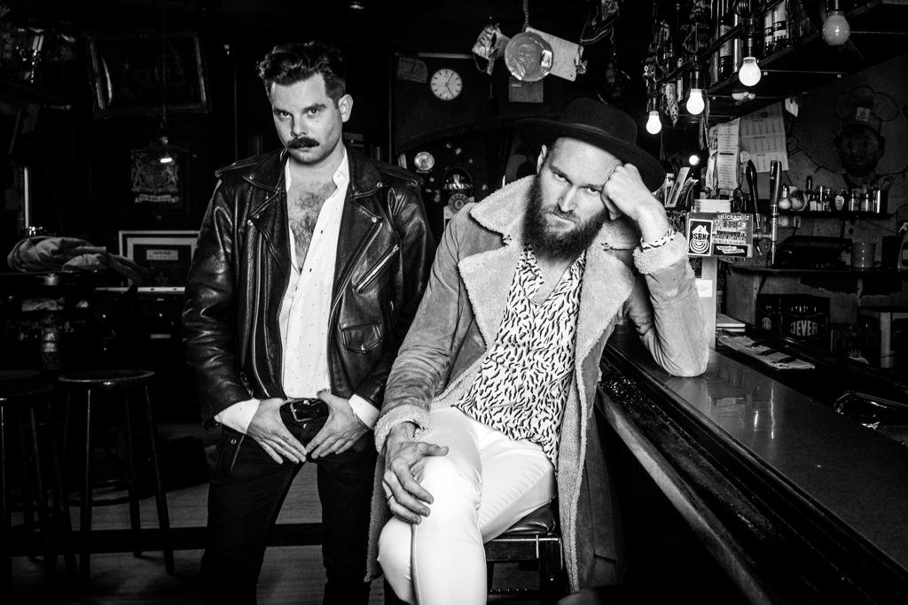 AUTOBAHNGOLD | LOBBY BOY