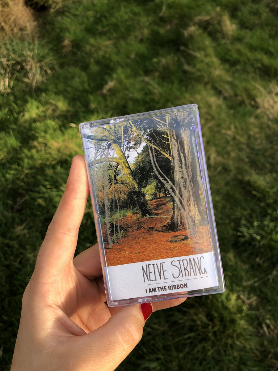 I am the Ribbon | Neive Strang