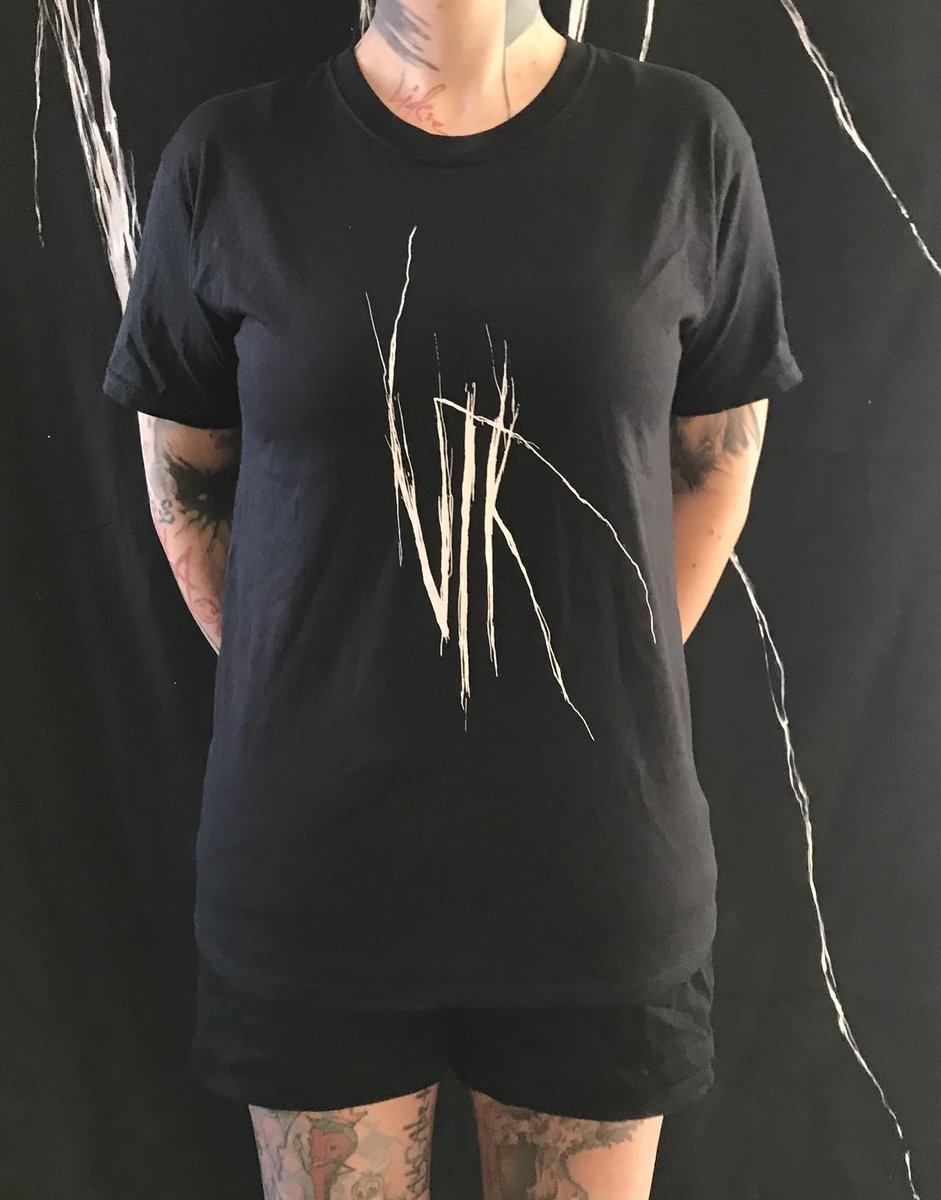 vlk logo t-shirt | Vlk