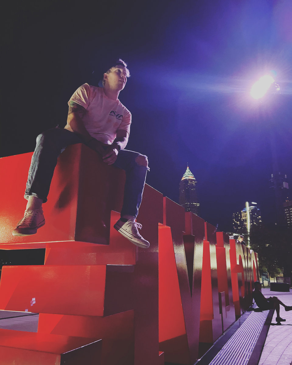 Modern Day Peter Pan- single | tone