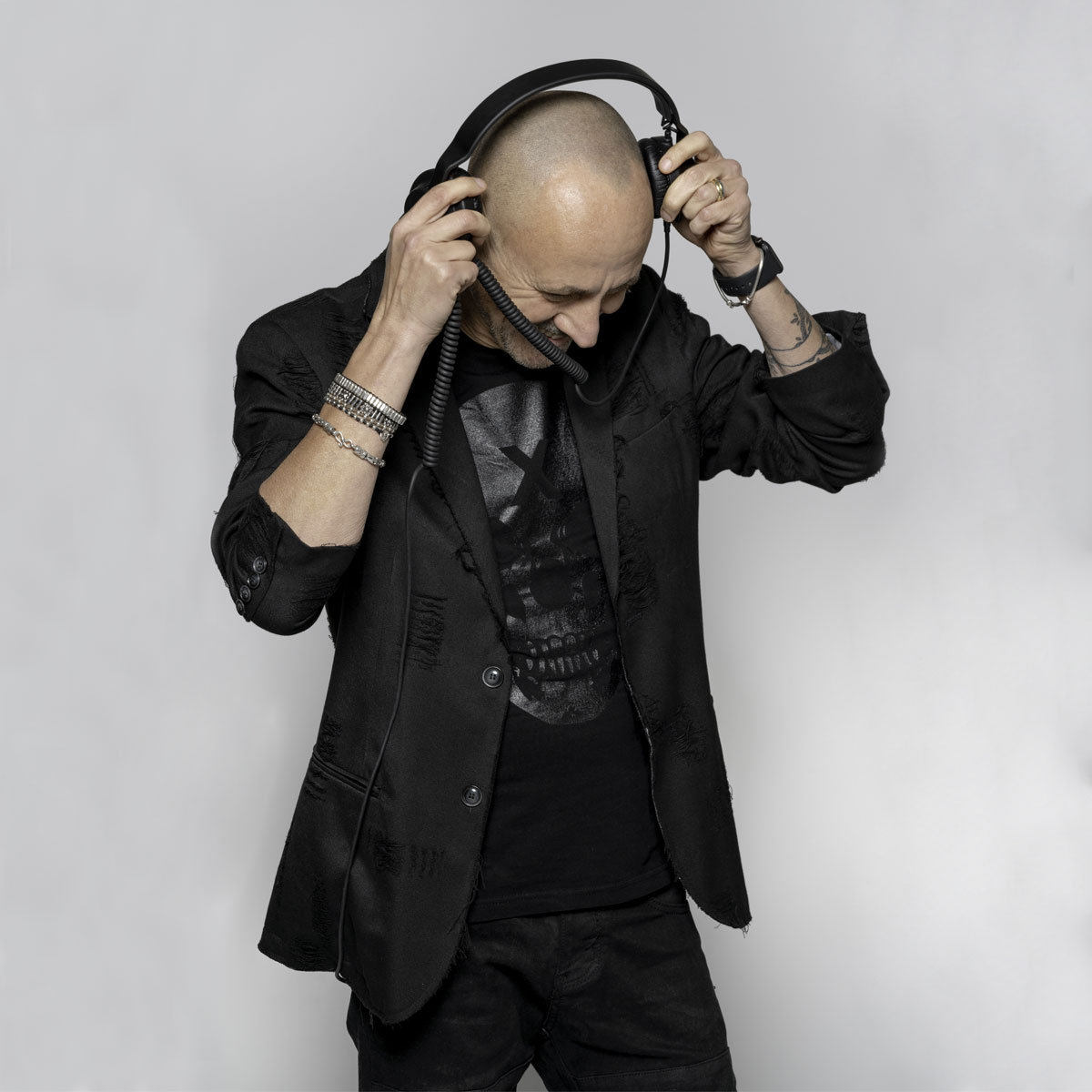 Groove Control | Luca Peruzzi