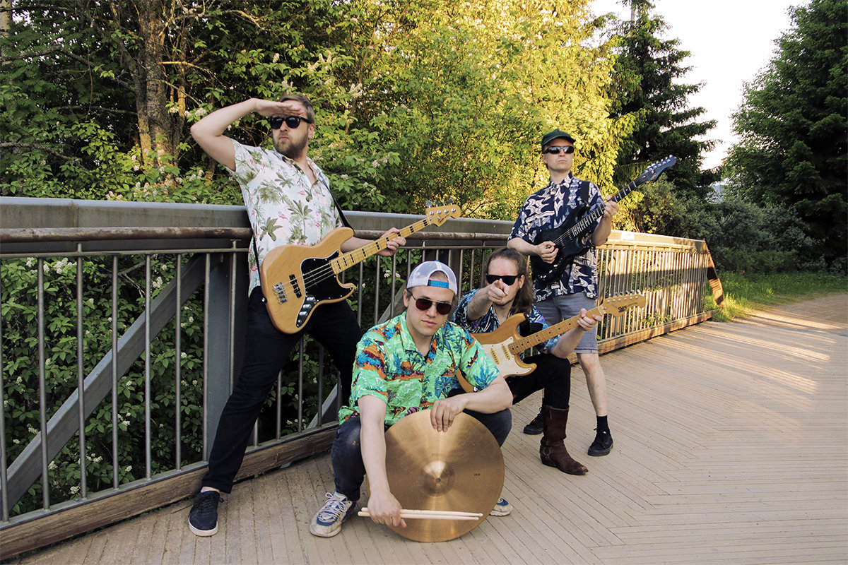 Poison Beach | Pajatso