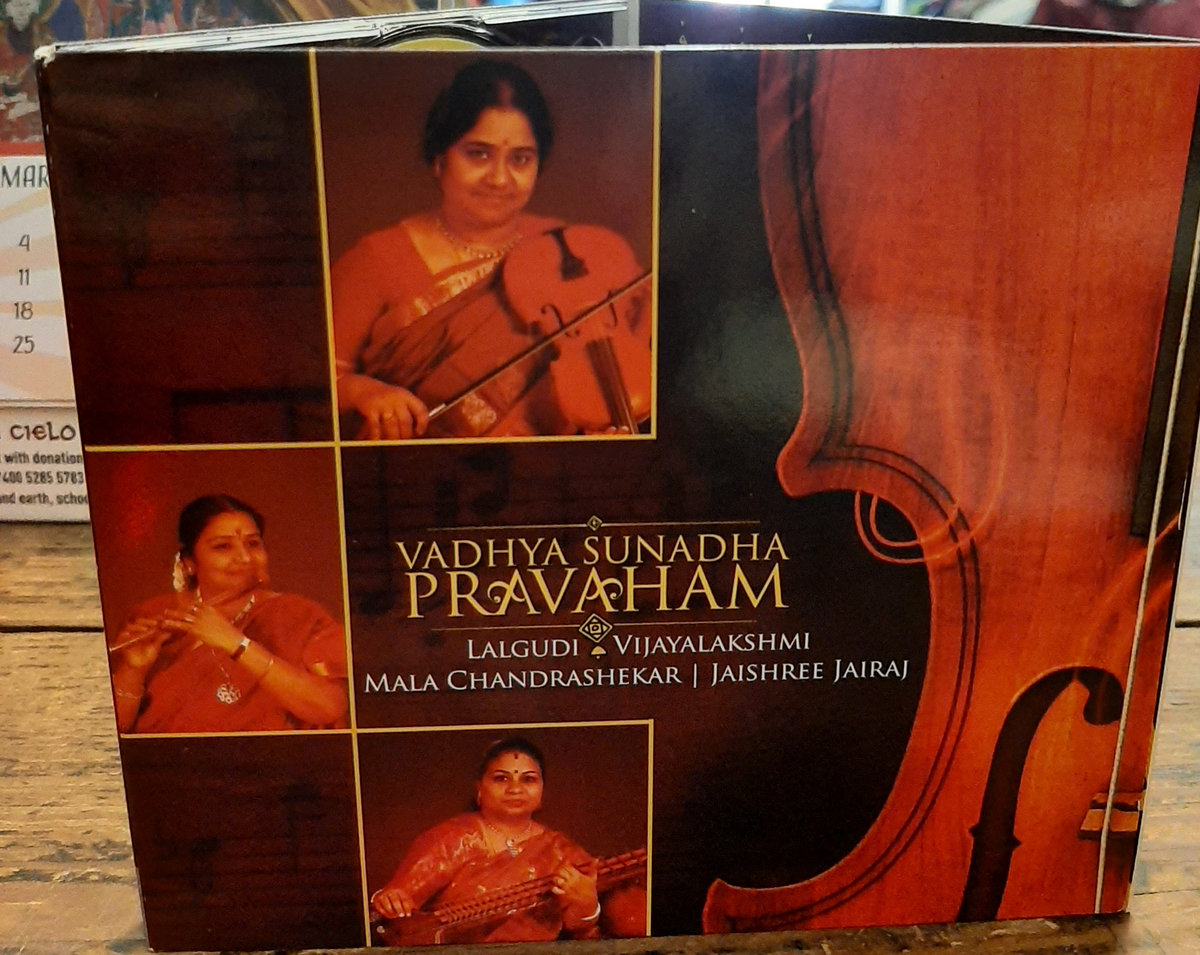 VADHYA SUNADHA PRAVAHAM | Lalgudi Vijayalakshmi, Mala Chandrashekar ...