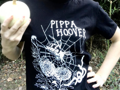 Garden Spider T-shirt | Pippa Hoover