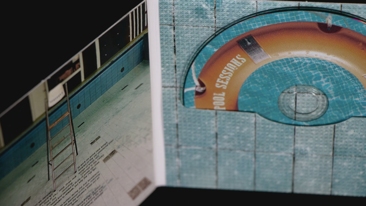 The Pool Sessions | Eastwood | Grof Zoet