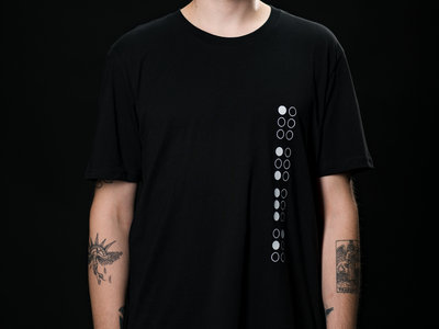 Akli logo t-shirt | Akli