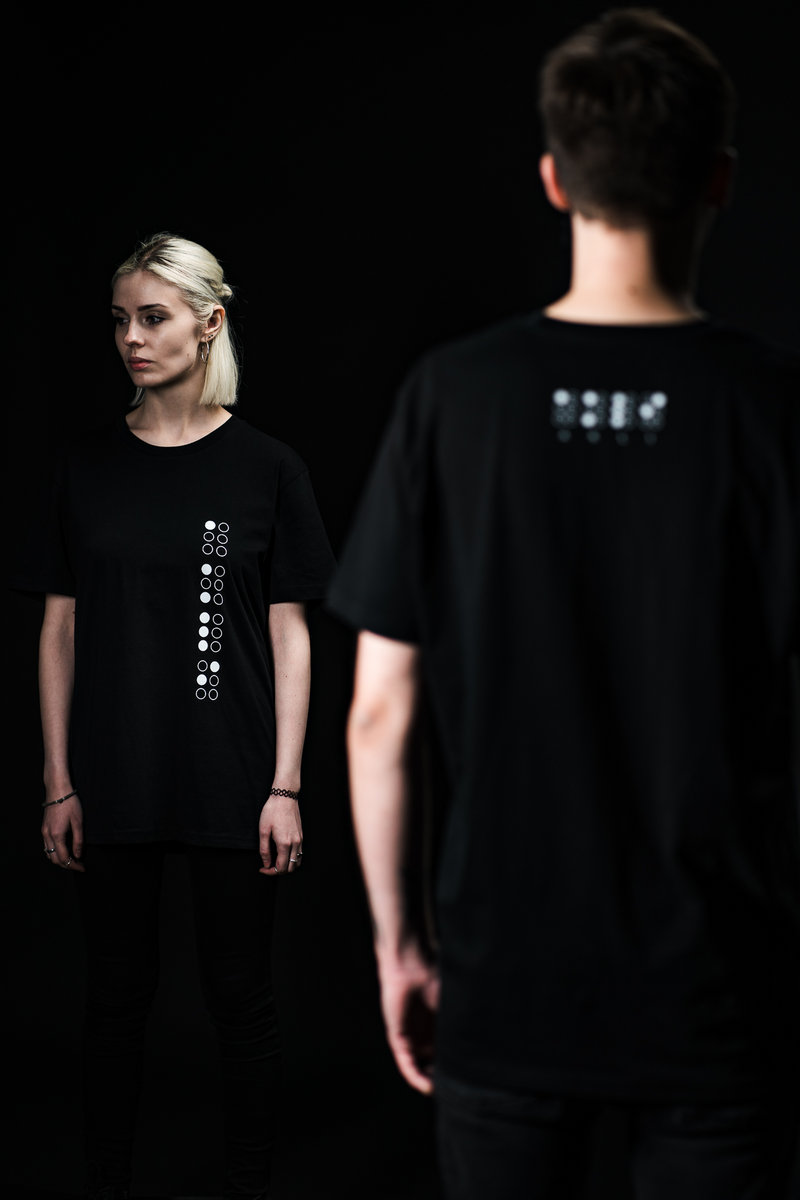 Akli logo t-shirt | Akli