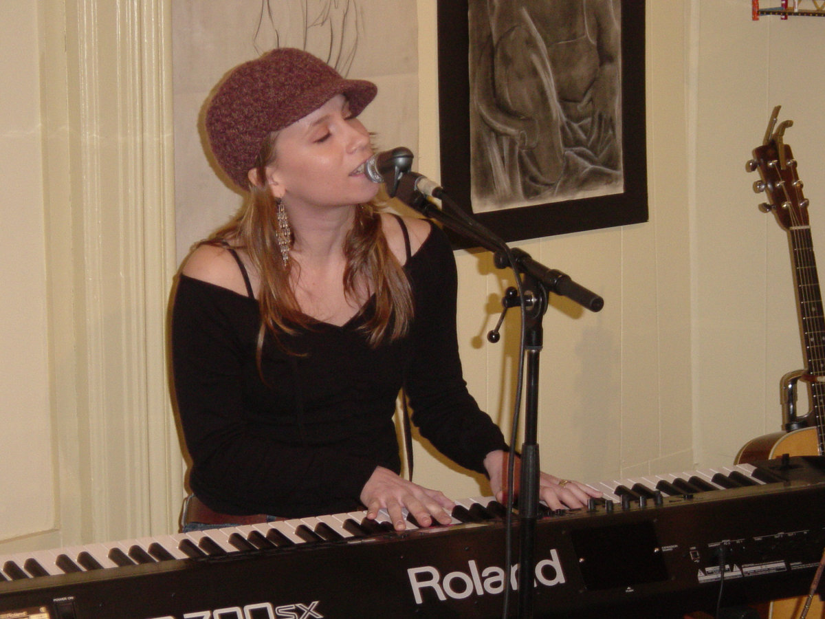 Divided Heart | Kristin Hoffmann | Melodic Revolution Distribution