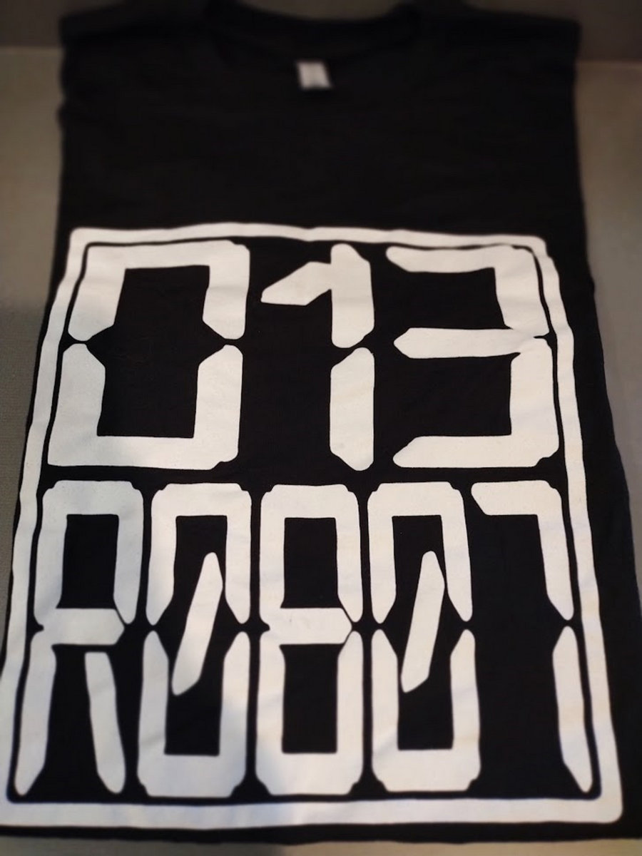 D13 R0B07 logo T-shirt | Die Robot
