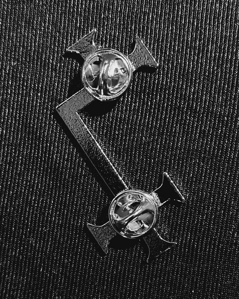 Cross Pin | Aluk Todolo