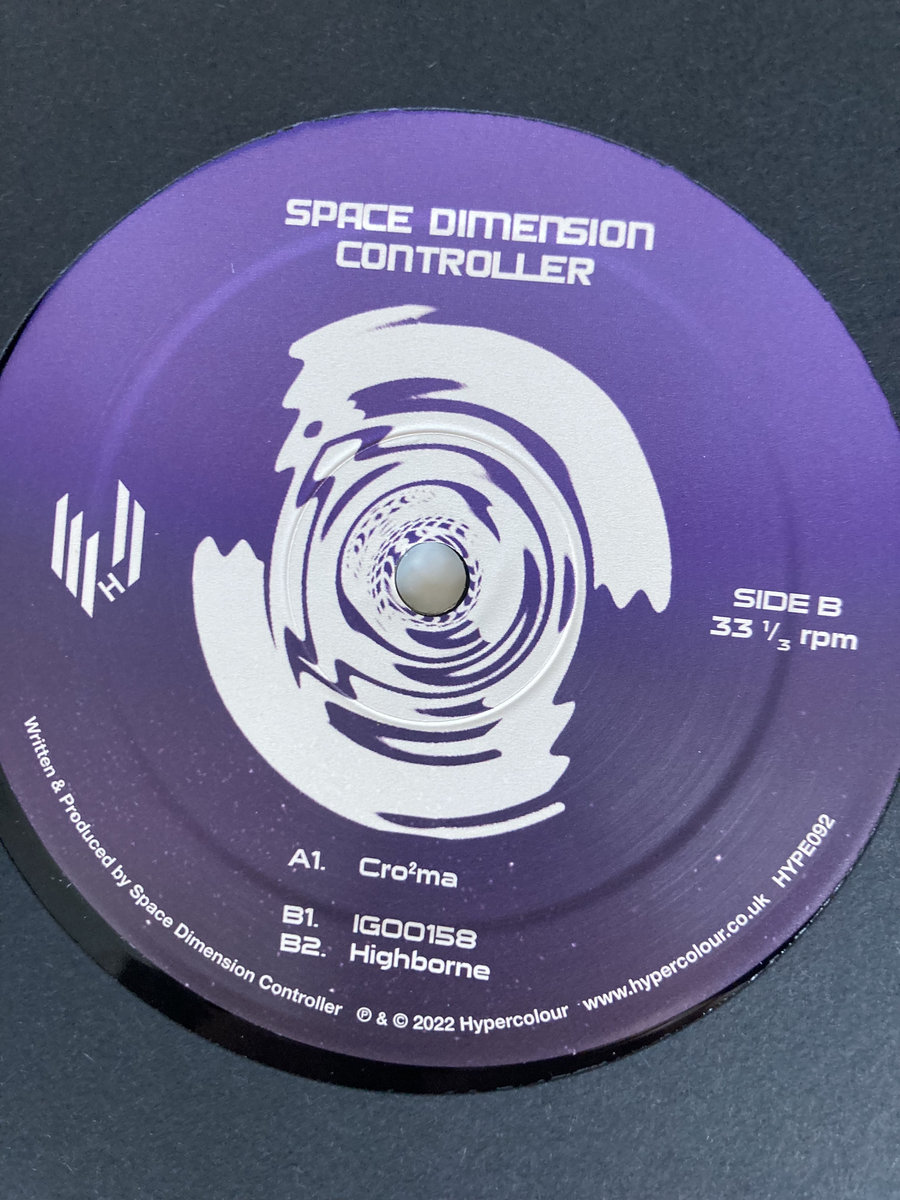 Cro²ma | Space Dimension Controller