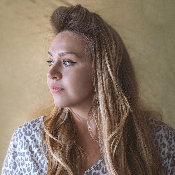 Slow Down | Laura & The Jazz Capsule