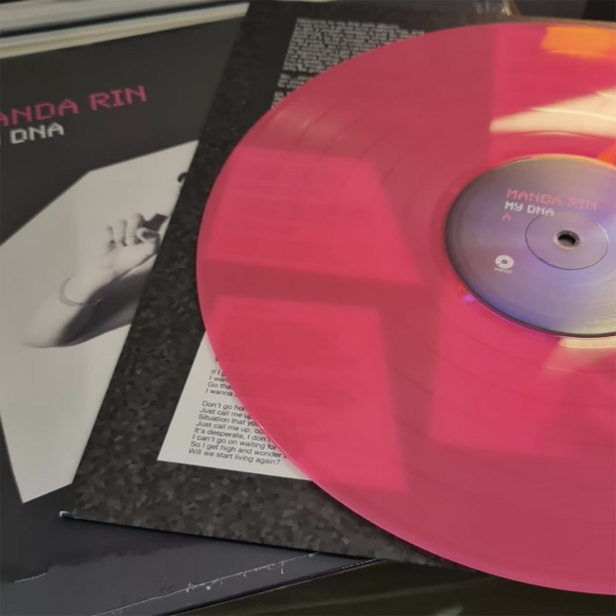 My DNA | Manda Rin | bis