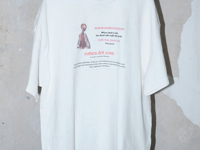 "Rotten.com about" T-Shirt | luxxuryproblems