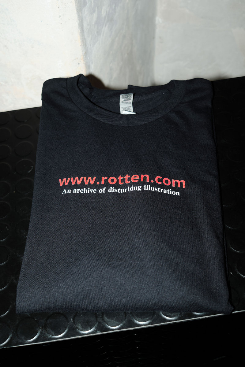 "Rotten.com Archive" T-Shirt | luxxuryproblems