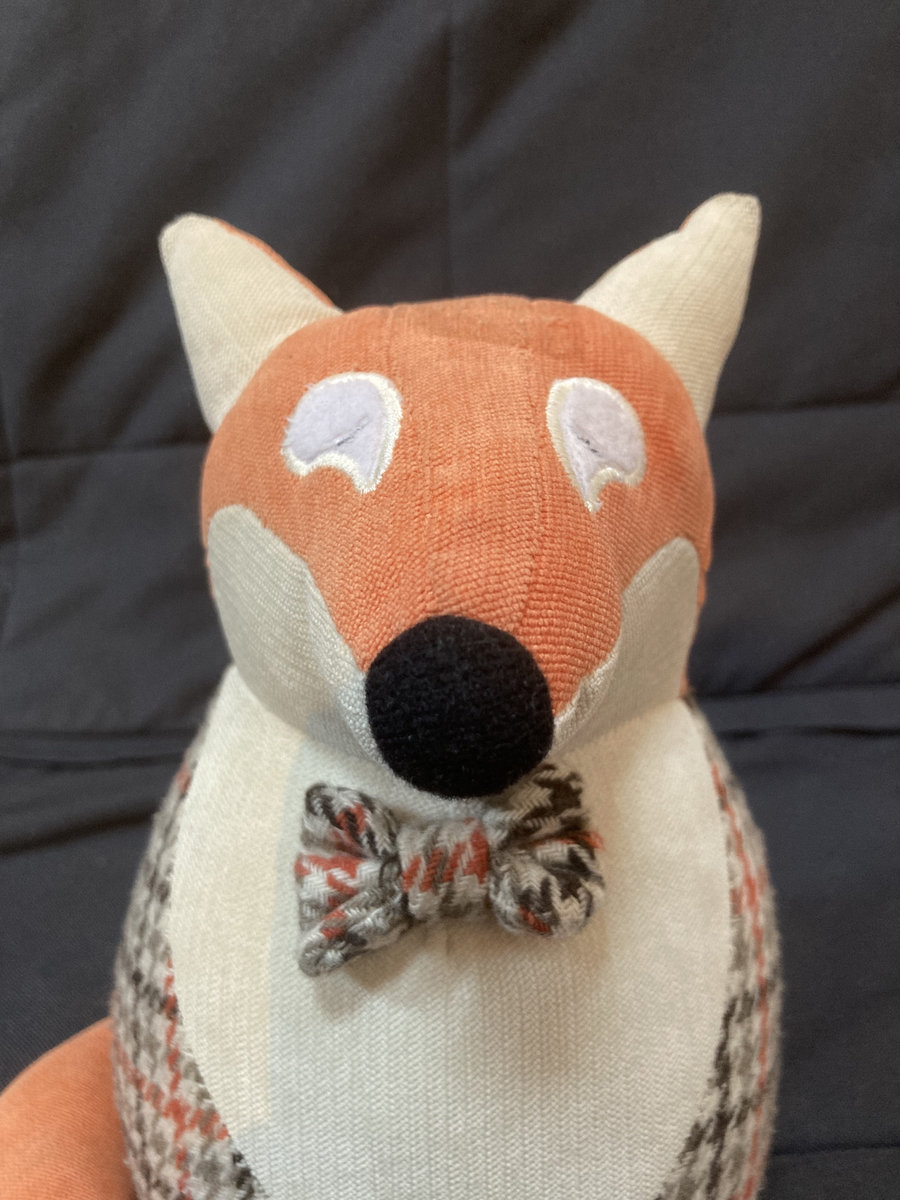 Huître en Peluche | La Pieuvre Irréfutable | Fluffy Fox Records