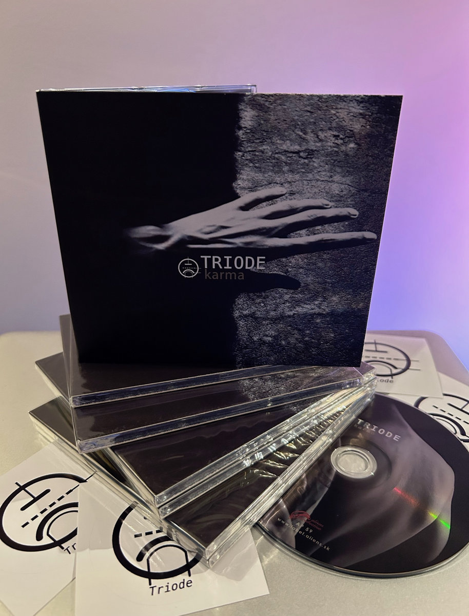 Karma | Triode | aliens production