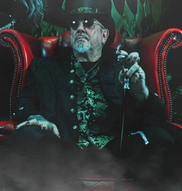 King Diamond No Makeup - Mugeek Vidalondon