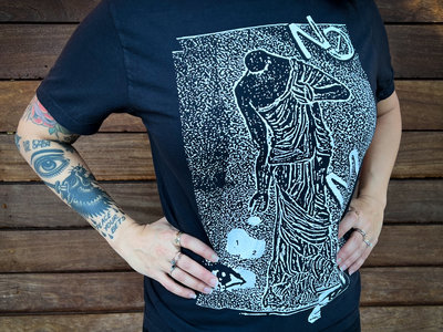 Headless Short Sleeve | NØ MAN