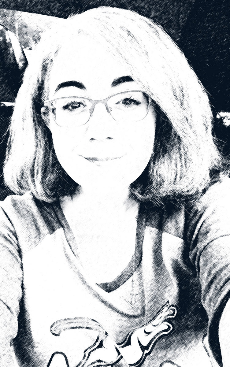 Either Side of the Strand (Alysha Forrest 4) | M.C.A. Hogarth