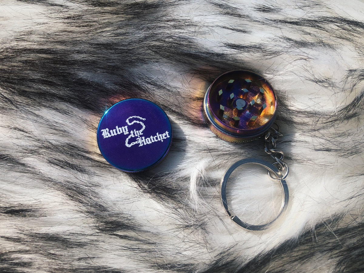 RTH GRINDER KEYCHAIN | RUBY THE HATCHET
