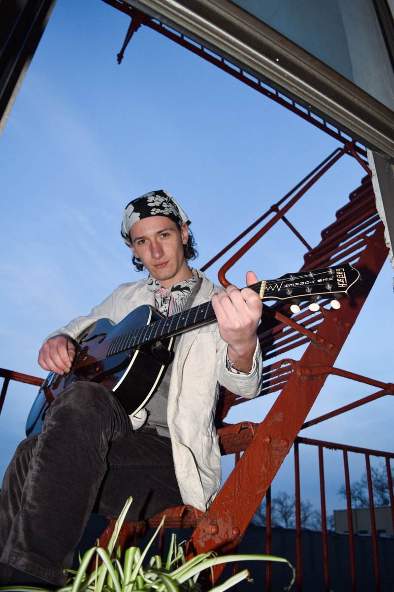 Live Tape | Ethan Green