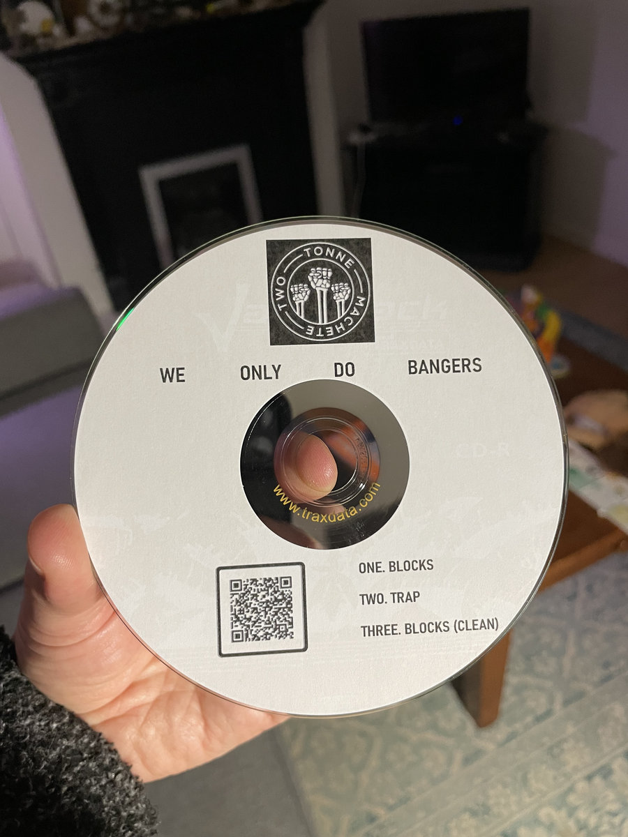 BLOCKS | TWO TONNE MACHETE