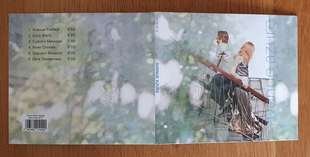 Avenue Azure | Avenue Azure