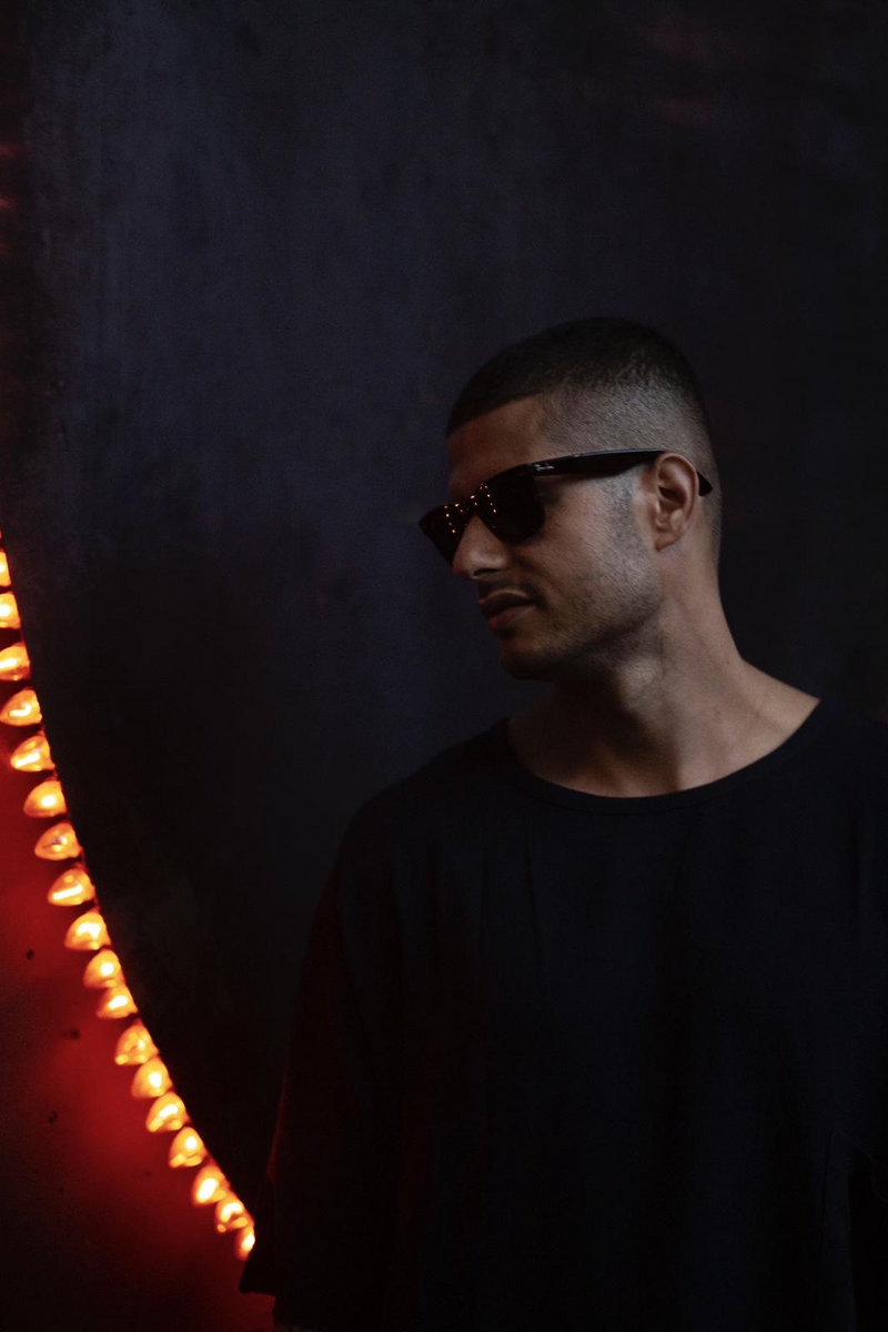 Alex Tea & Vivi - Around The Groove | Alex Tea Vivi | Alex Tea