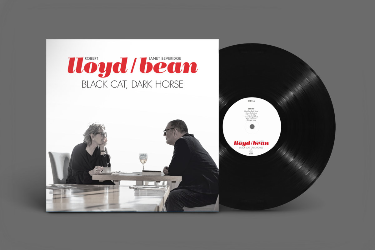 Black Cat, Dark Horse | Lloyd / Bean
