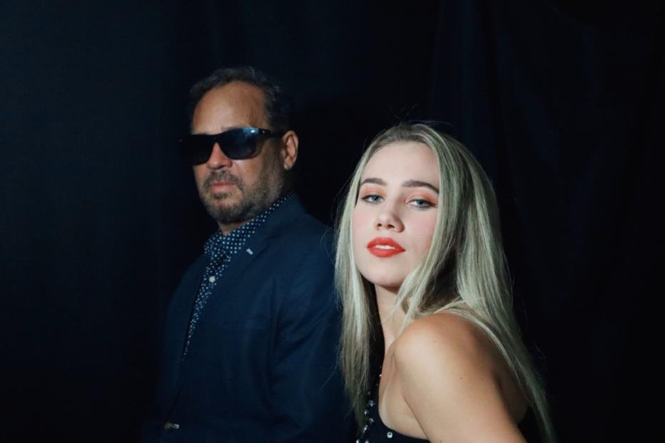 Amare | Ella & The Bossa Beat