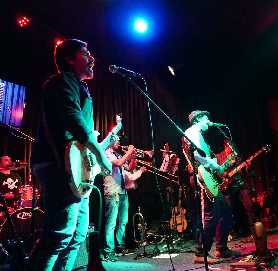 Music | 13 Millas de Libertad