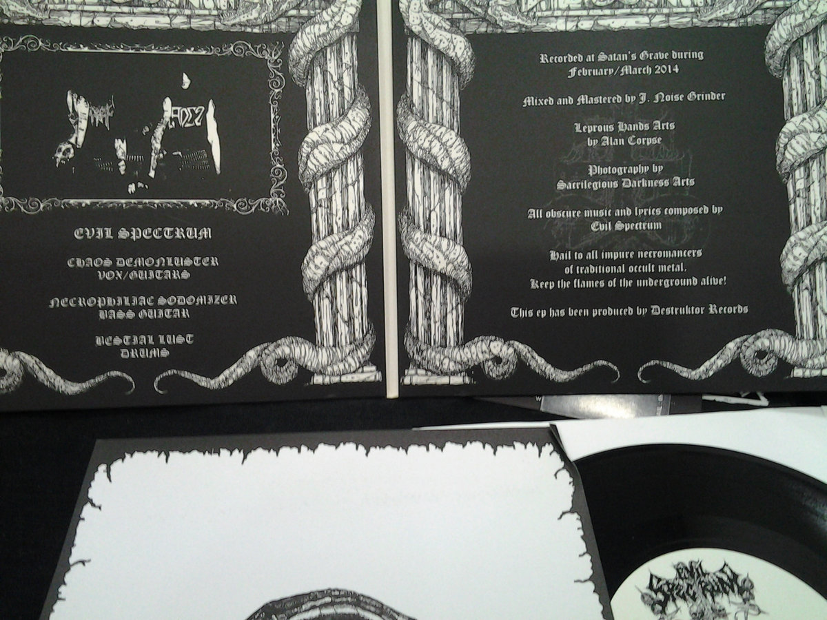Evil Spectrum (Peru) - Evocations Upon Ascending Flames 7" EP Gatefold ...