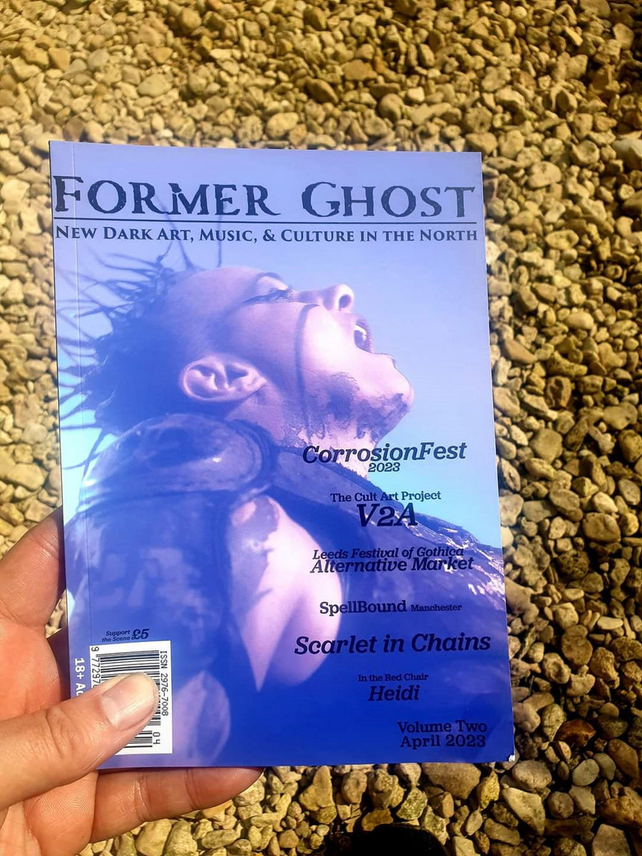 V2A - FORMER GHOST magazine + signed by the Band | V2A