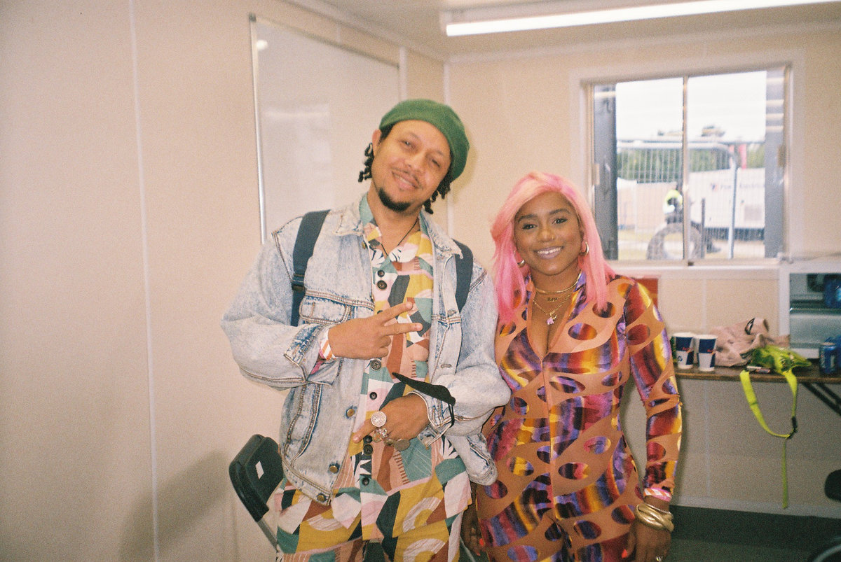 Sun Dazzle | The Shiny People