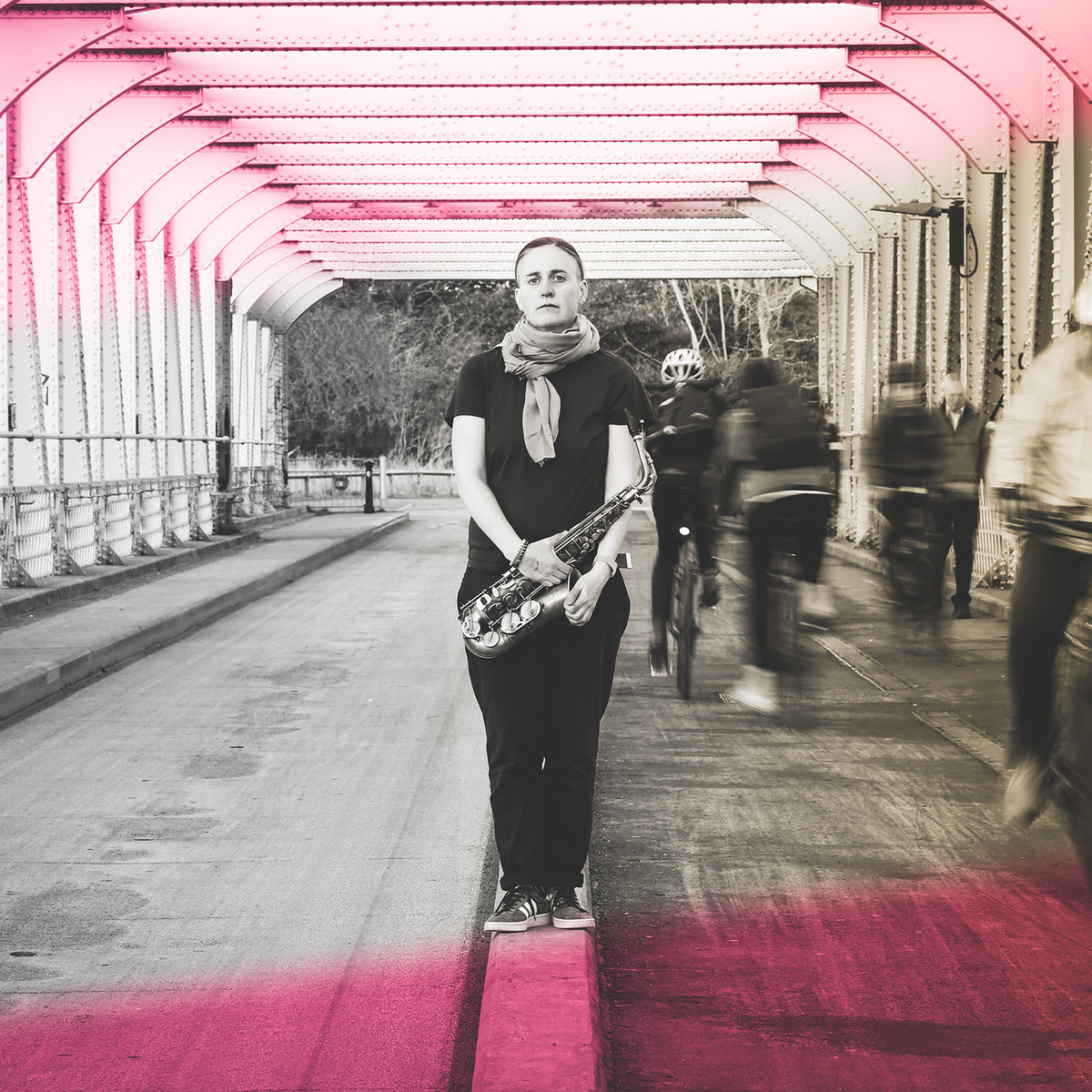 Outlines | Dee Byrne