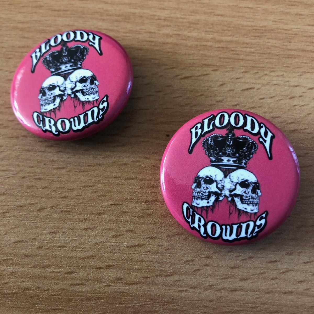 Badges - Pink edition | Bloody Crowns