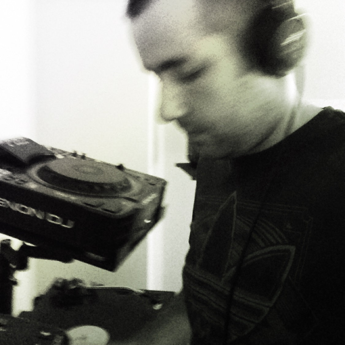 Garden (Gary Lavin Sueno Music Mix) | Brisa | SoulFunky