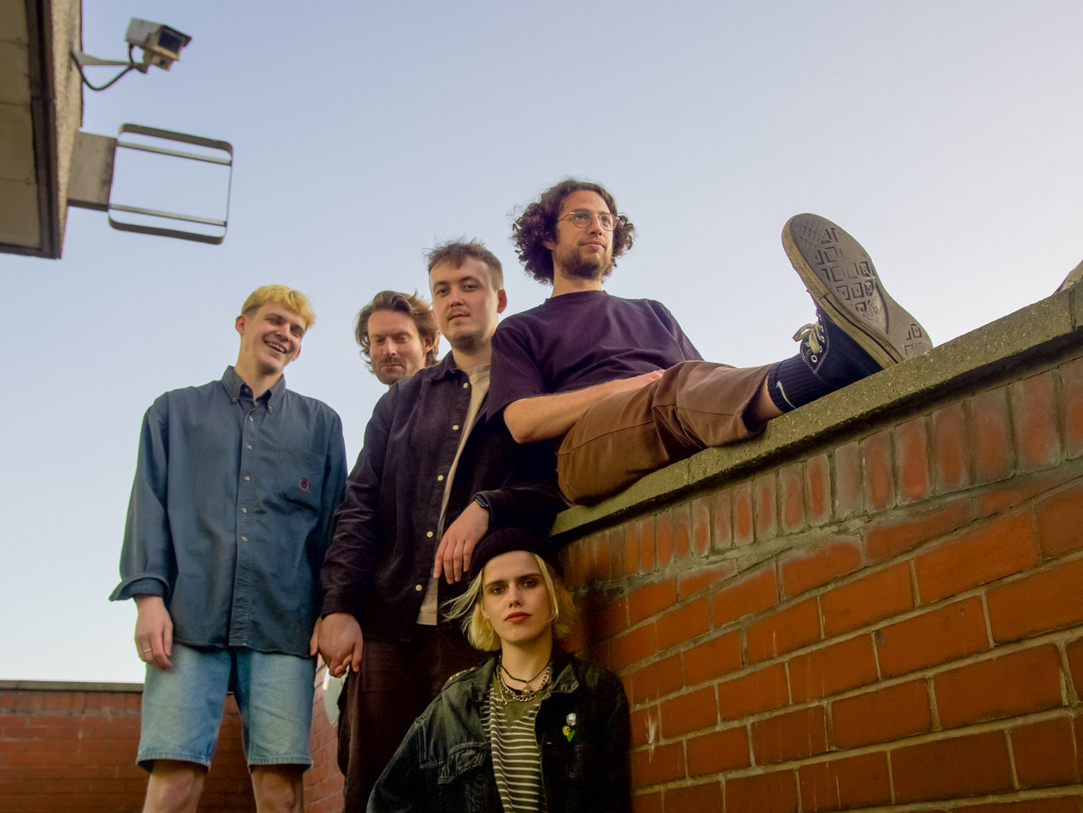 Big Mess | Public Body