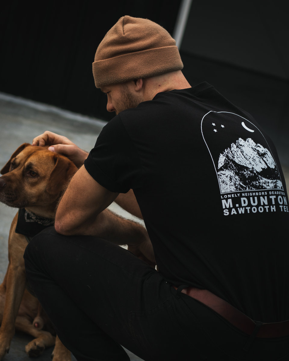 Lonely Neighbors EP | M. Dunton