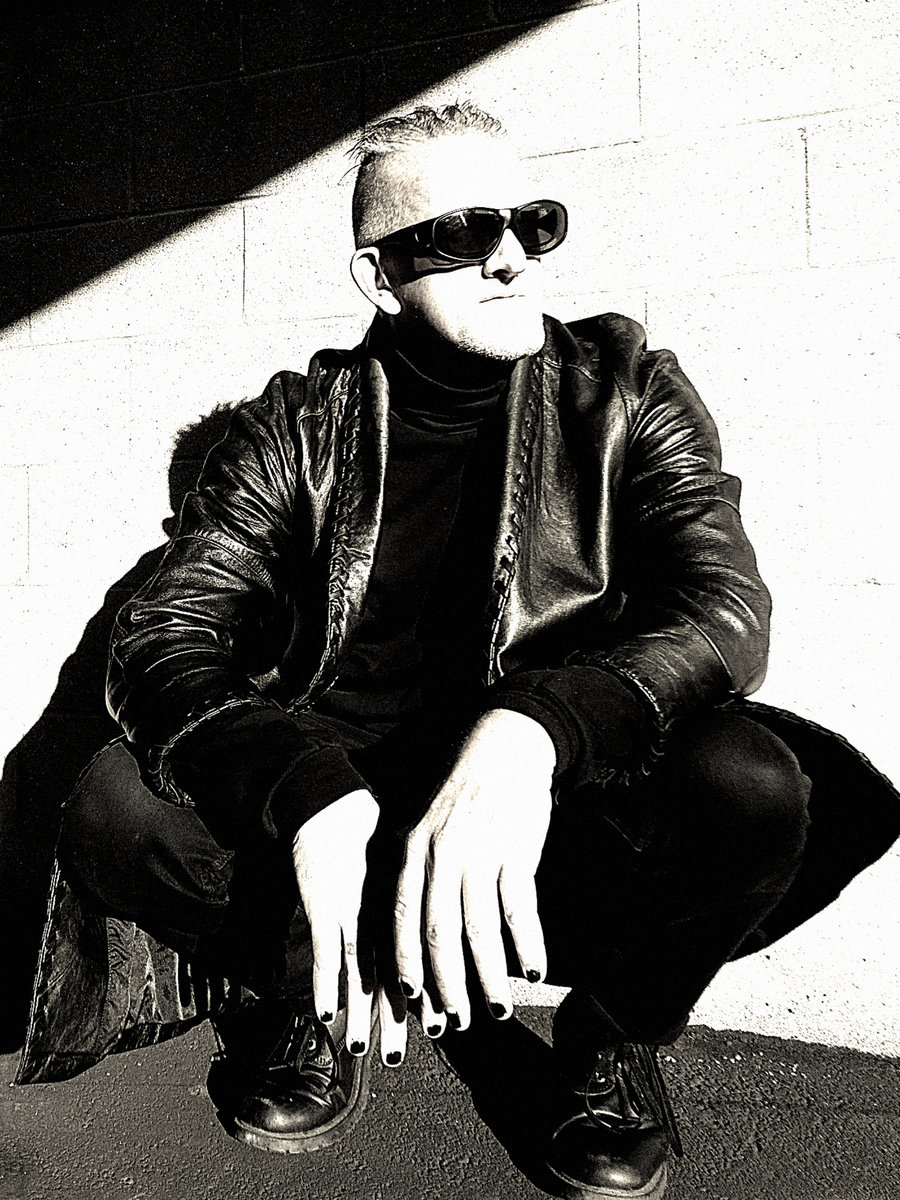 Lederhosen Lullaby | ParaLie