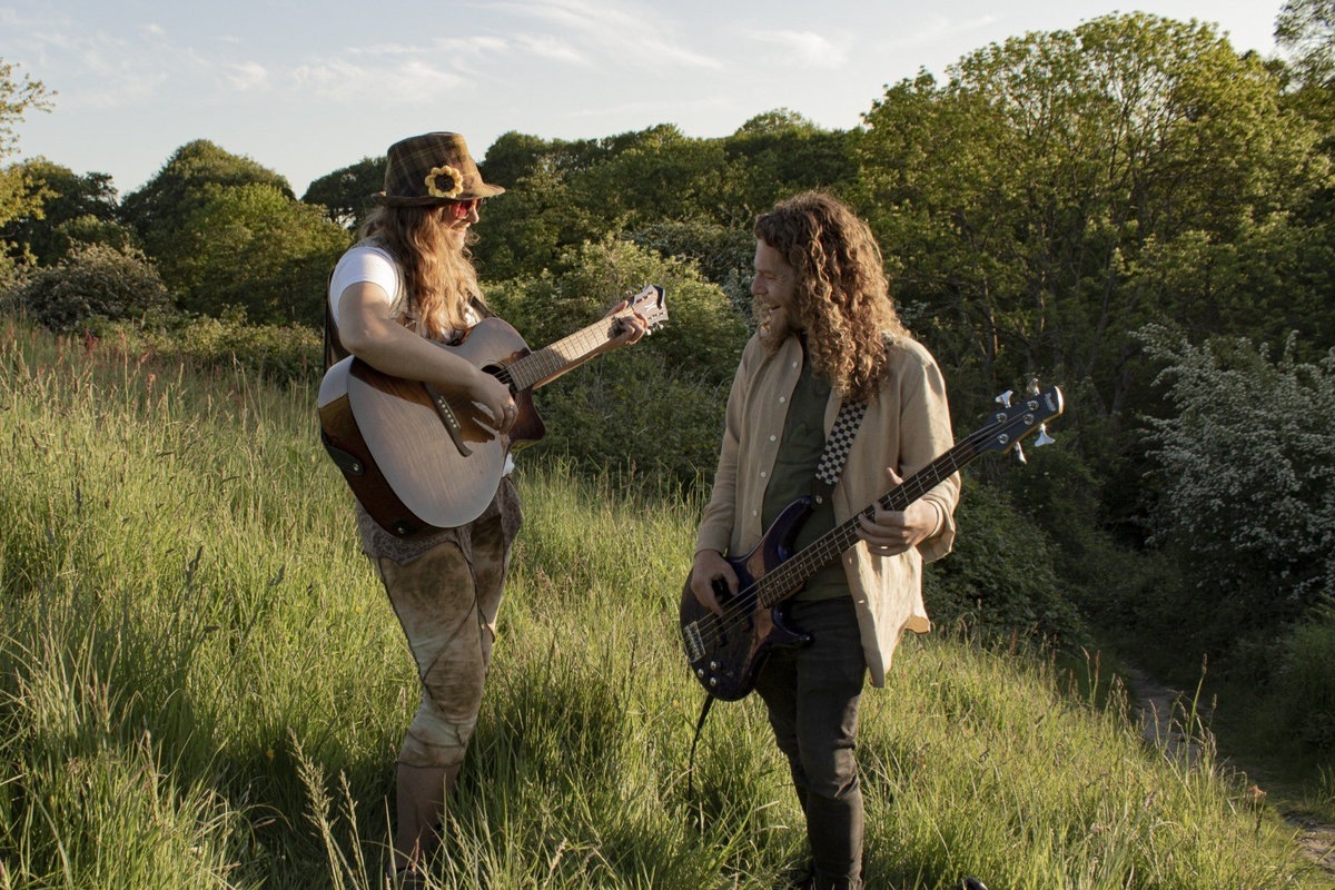 Bizarre | Autumn Willow