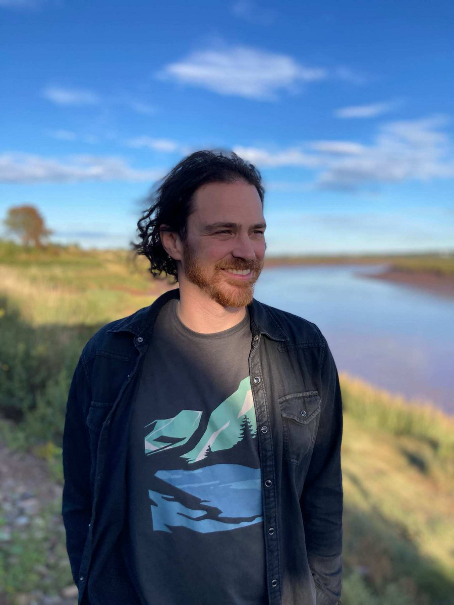 The Land, The Sea, The People | Adam Ruzzo