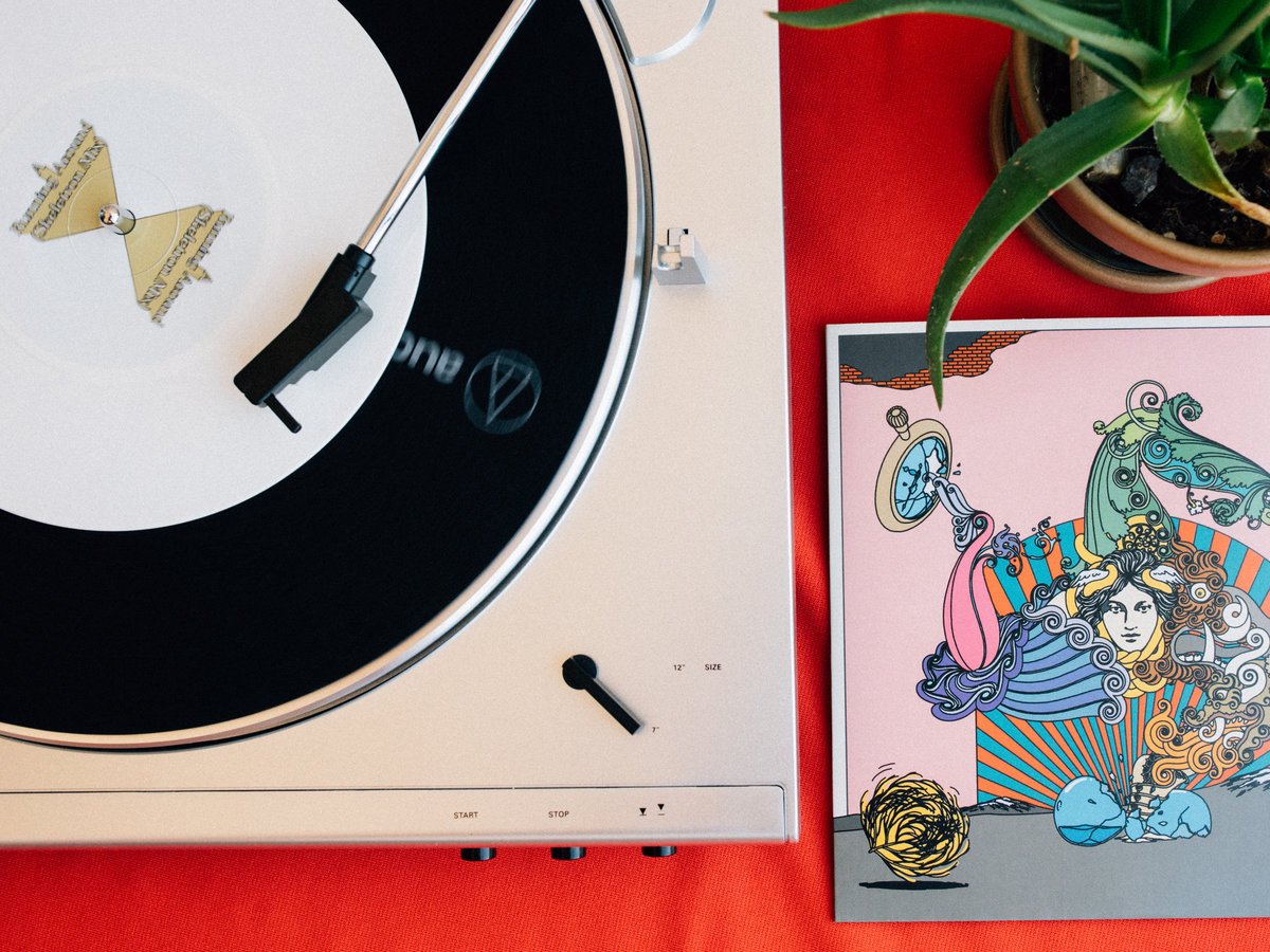 Running Around (Skeletron Mix) | STRFKR