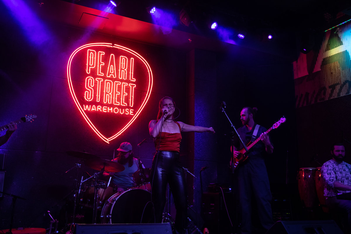 Sign Off | Miss Monster