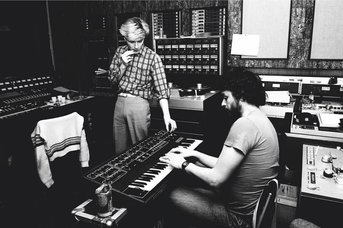 056 - sylvian, nye recording ‘tin drum’, air studios, london 198 | Steve Jansen