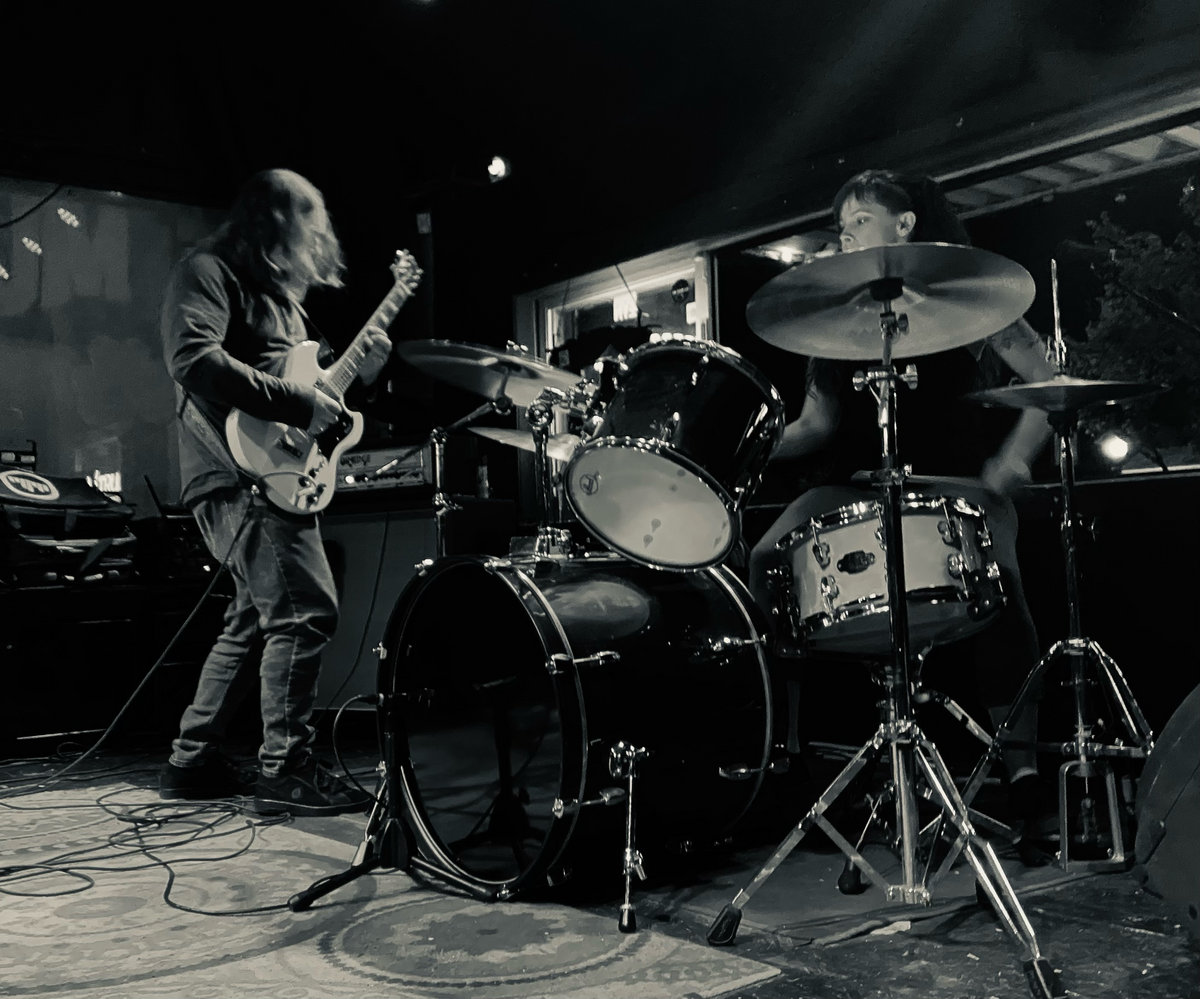 Killing Fish - Single | Dead Magic Band