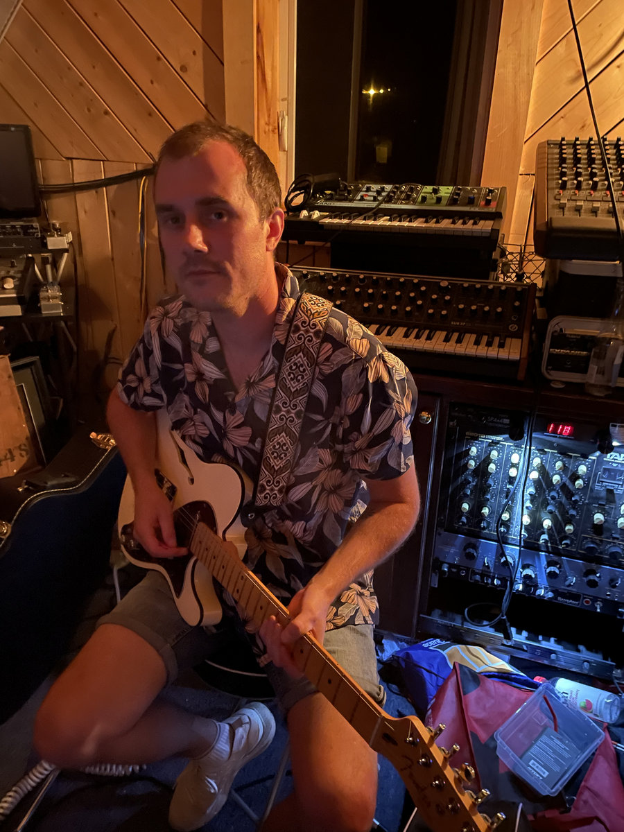 Easy Now | Ryan MacKay